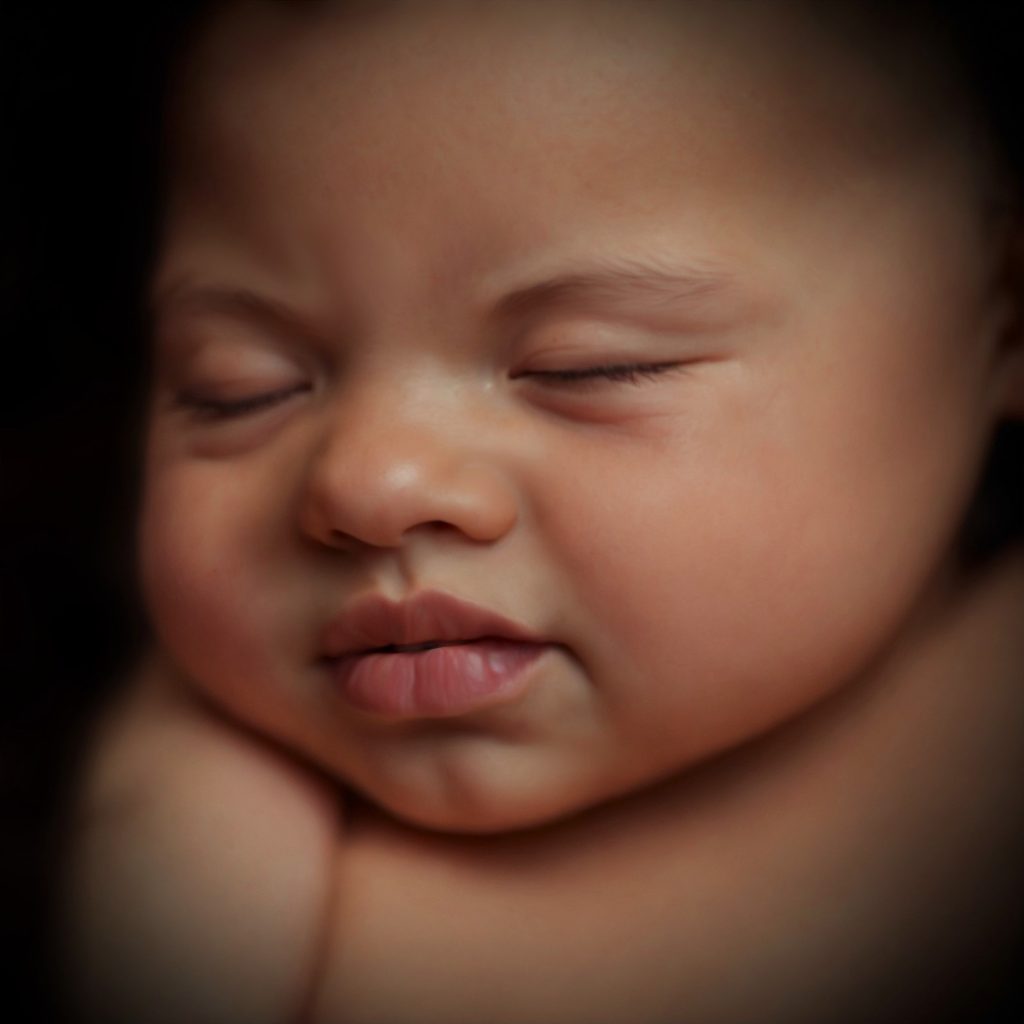 8k Baby Ultrasound Image - Transform 3D and 4D Ultrasound Scans